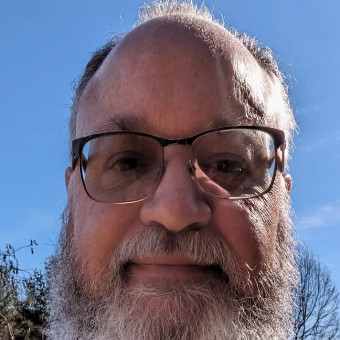 Larry Burda's Instagram, Twitter & Facebook on IDCrawl